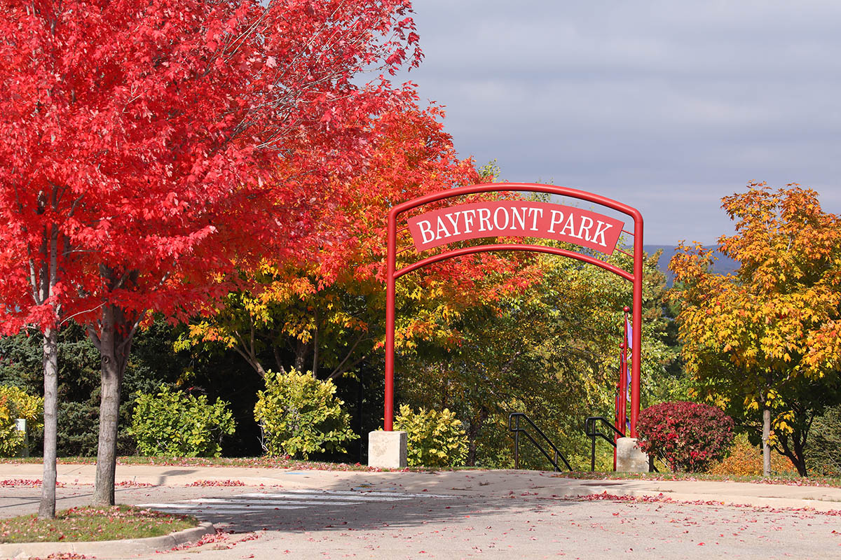 Where To See The Best Fall Foliage in Michigan - American Beautiful