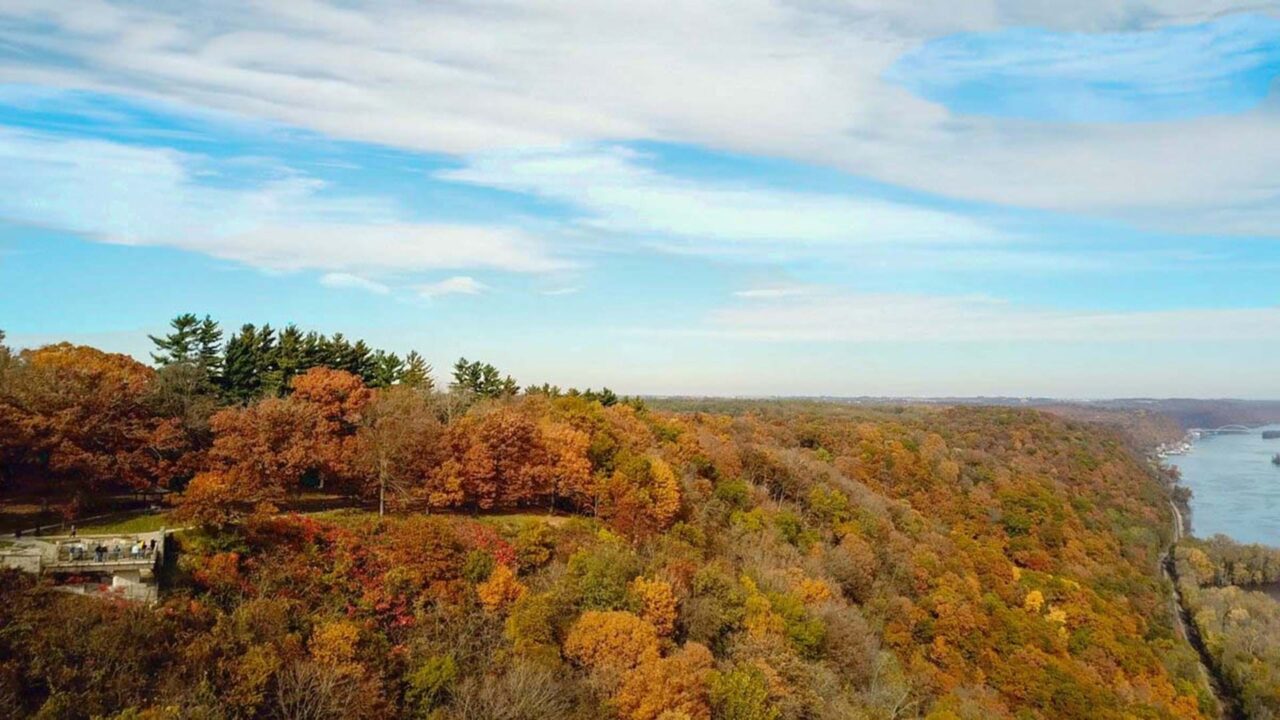 Fall Destinations in Iowa - American Beautiful