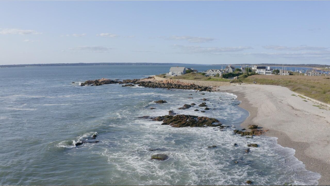 Best Beach Towns in Rhode Island - American Beautiful